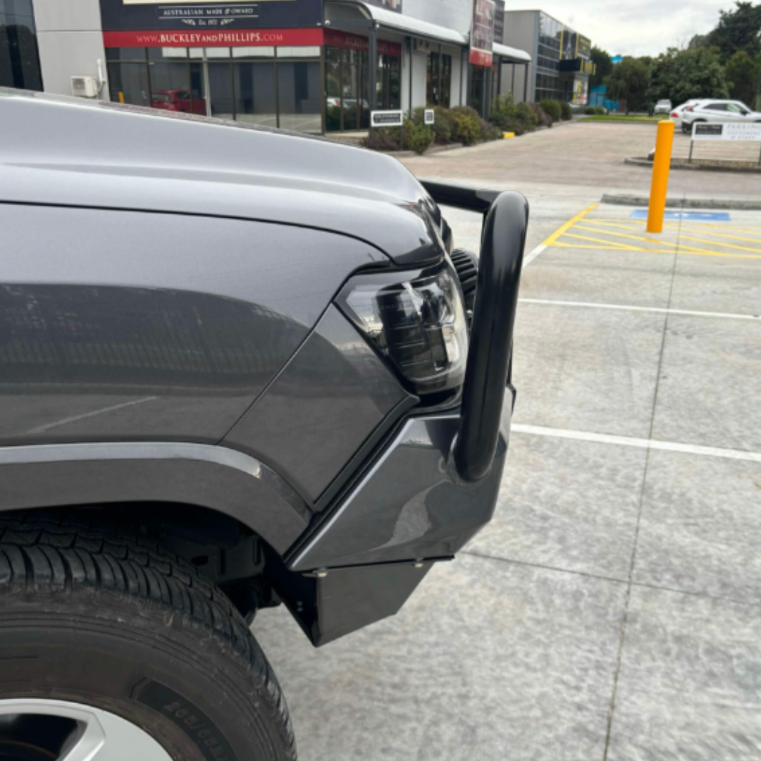 Raslarr 300 Series Dallas (Hopped) Bull Bar