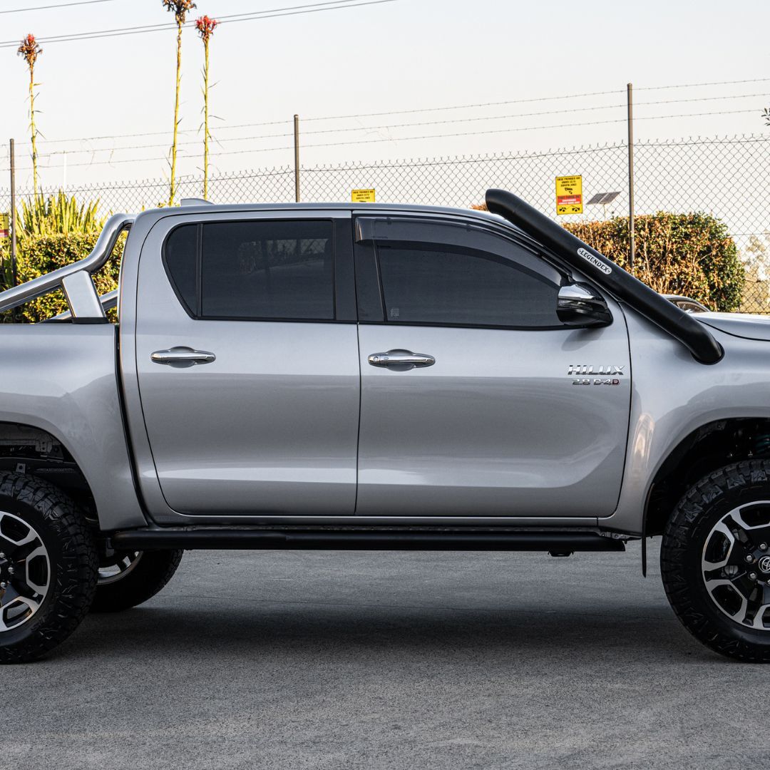 Rock Sliders Toyota Hilux N80 2.8L