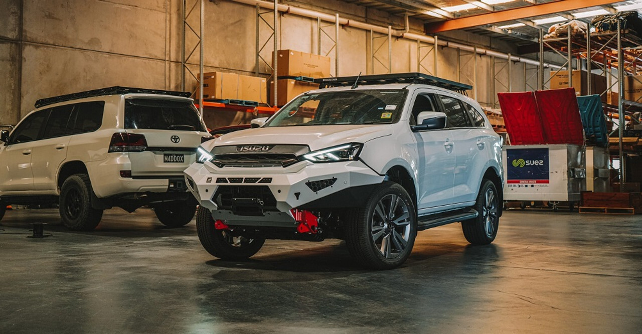 Isuzu M-UX MY21, 2021 to Current | Predator Bull Bar